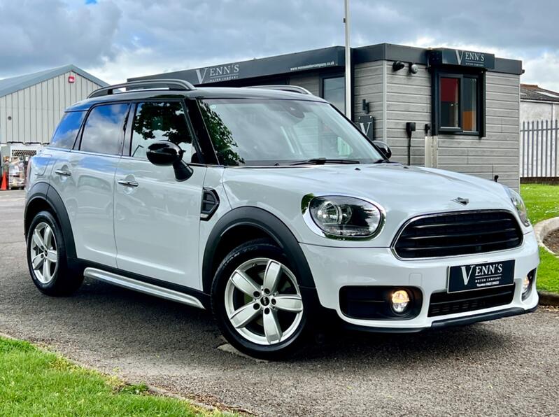 Used MINI COUNTRYMAN 2020 White in Taunton, Somerset | Venn's Motor Company