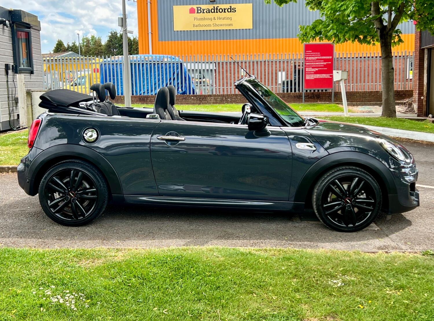 SOLD - Used MINI CONVERTIBLE 2019 Grey in Taunton, Somerset | Venn's ...