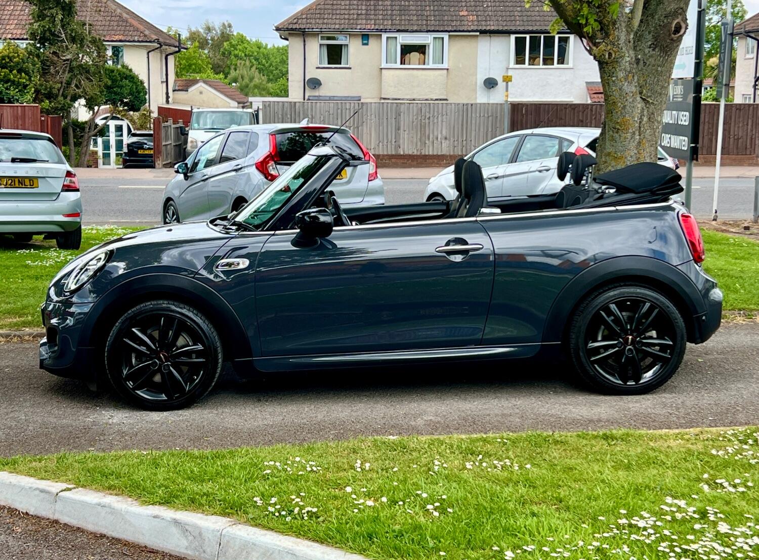 SOLD - Used MINI CONVERTIBLE 2019 Grey in Taunton, Somerset | Venn's ...